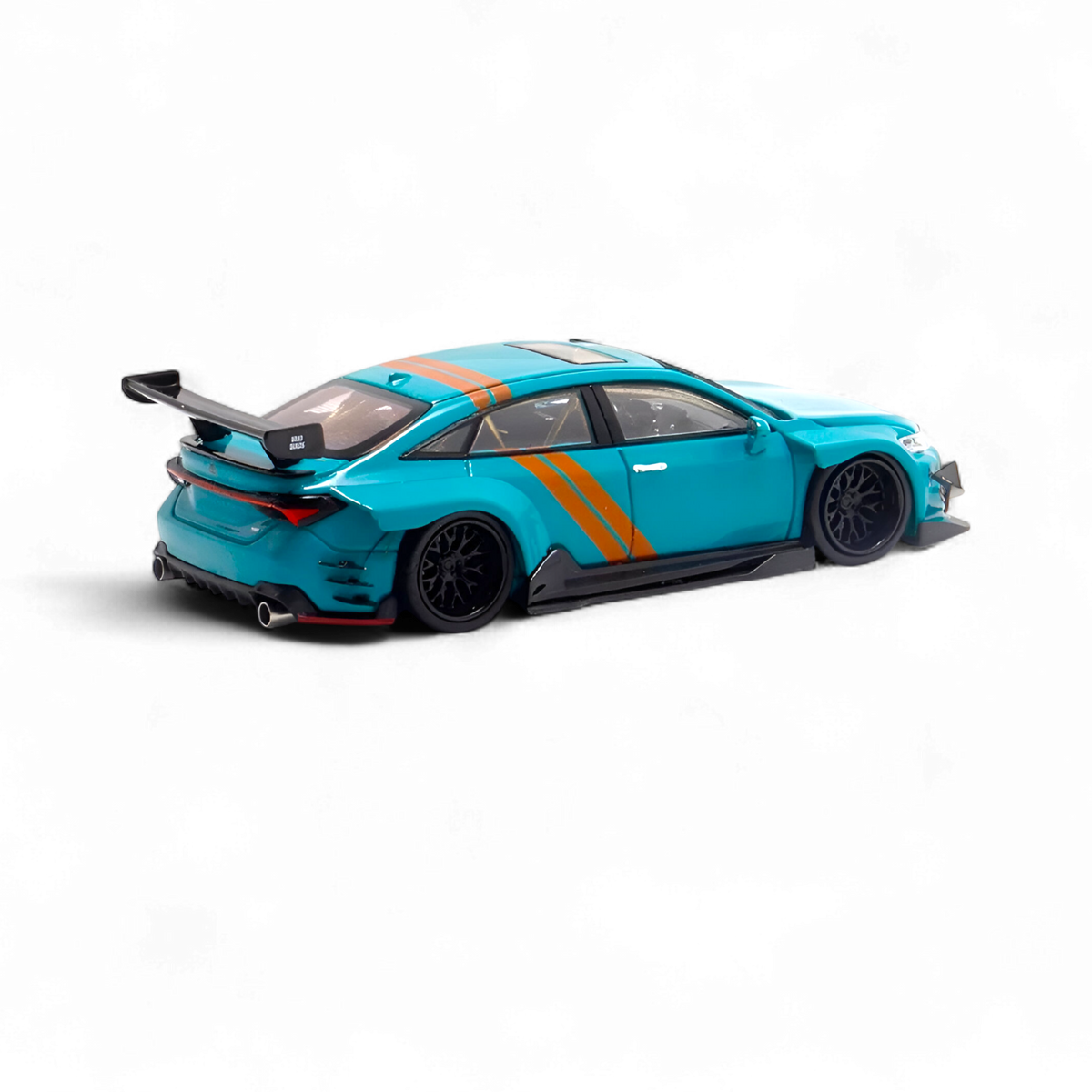Toyota Avalon Modified Concept - Green Livery 1:64 by LMF – Big Boy Toys